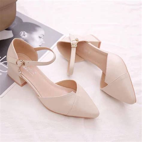 دوست دارید در عروسی راحت باشید؟ این 15 مدل کفش مجلسی تخت را بپوشید؛ هم