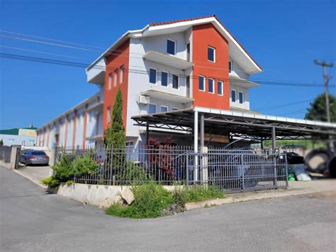 ТЕРМОПЛАСТ Насекаде во Македонија производи на Gf Hakan Plastik ЕВС прибор за систем „капка