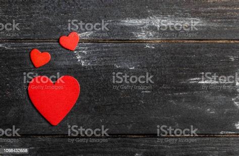 어머니의 날 발렌타인의 날에 대 한 개념을 사랑 해요 발렌타인입니다 사랑 해요 발렌타인 데이 엽서입니다 나무 배경 해피 발렌타인