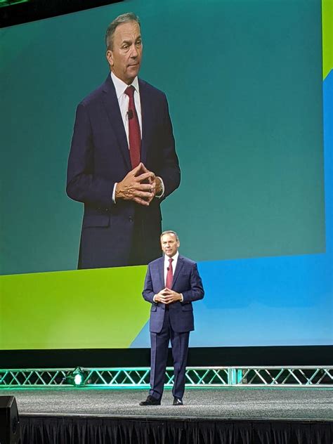 James W Mccracken Mha Lnha Cala On Linkedin Congratulations Roberto Muñiz 2024 Leadingage