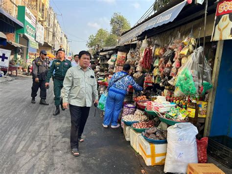 Msjtv News រដ្ឋបាលសង្កាត់ចោមចៅទី៣ចុះរៀបចំសណ្តាប់ធ្នាប់រុះរើតូបលក់ដូរលេីផ្លូវសាធារណៈ