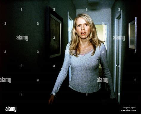 The Ring Naomi Watts Stockfotos Und Bilder Kaufen Alamy