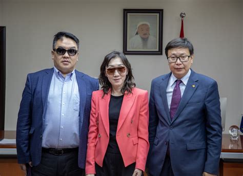 Д Гэрэл Боловсролын сайдын зөвлөхөөр үргэлжлүүлэн ажиллана Боловсрол шинжлэх ухааны яам