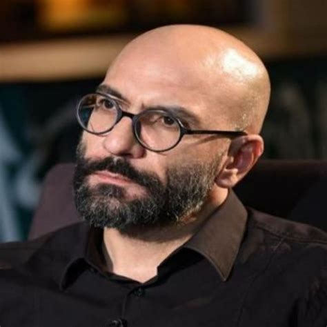 تیوال یزدان فتوحی