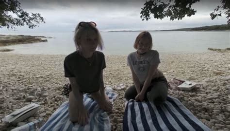 Rainy Day At Tropical Nude Beach With Diana And Ingrida Vr Porn Video