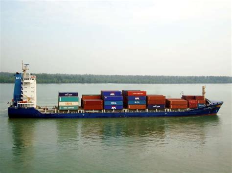 Nawata Bhum Container Feeder 2