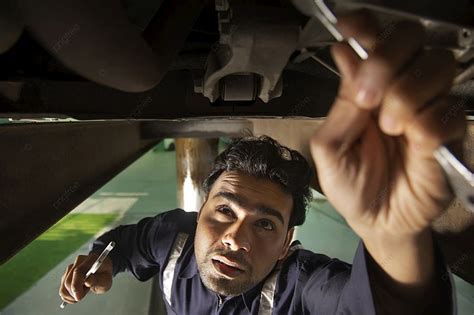 차량 작업장 배경 일러스트 차량 작업장 사진 및 배경 화면 무료 다운로드 Pngtree