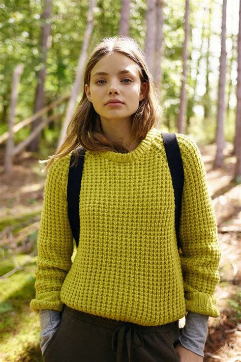 Kristine Froseth Pictures