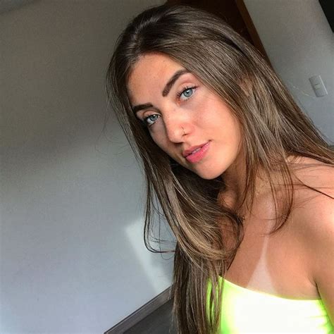Gabi Amaral No Instagram “😊” Garotas Tumblr Rosto Garotas Rosto