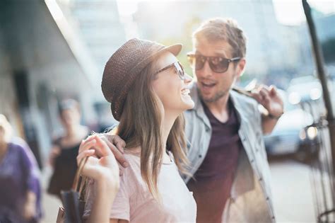 How To Make A Super Cool Intro Video Using Kinemaster