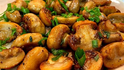 Как правильно жарить шампиньоны Сколько нужно жарить грибыОчень вкусные жаренные грибы