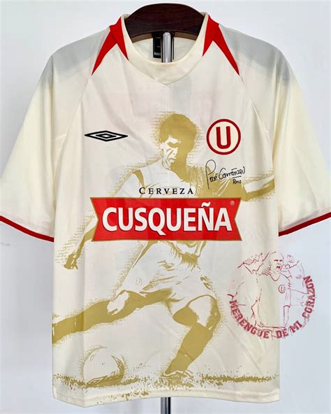 Universitario 2005 Special Kit