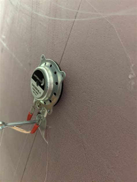 Building Distributed Mode Loudspeakers — David Green