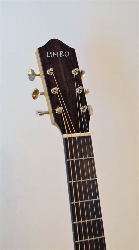 Limbo Guitars