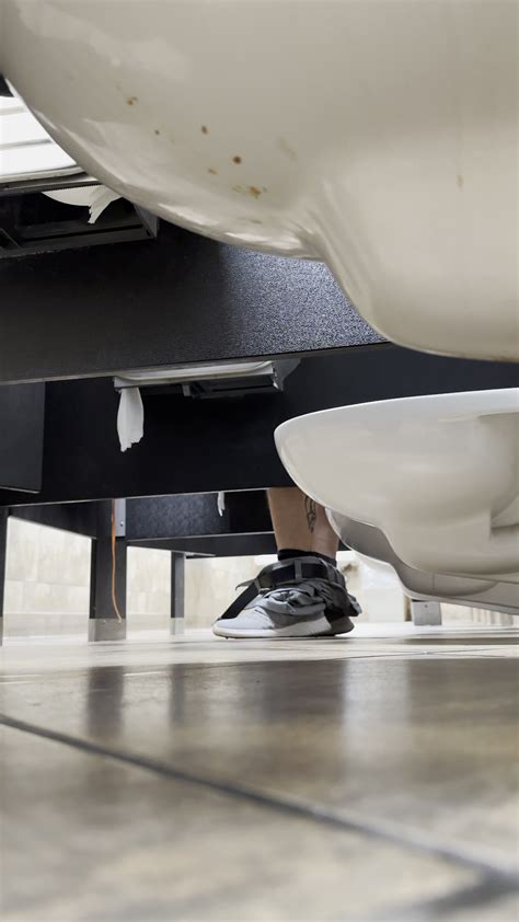 Guy Takes A Gassy Dump Part 1