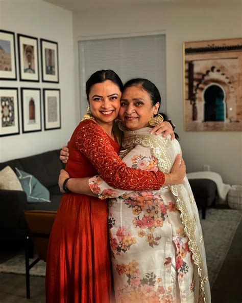 Amreen Gill Love You Mom ️ Happymothersday Instagram