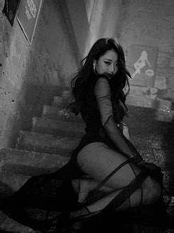 Too Hot To Handle Kyungri Gif Find Share On Giphy