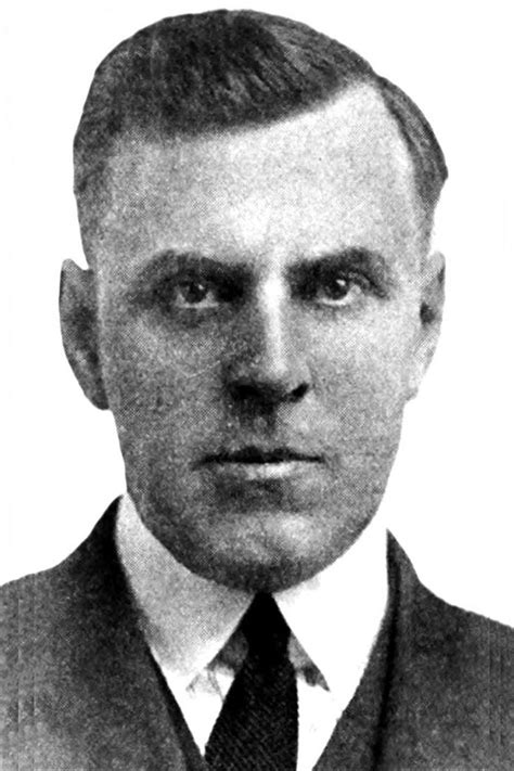 Les Bates Profile Images — The Movie Database Tmdb