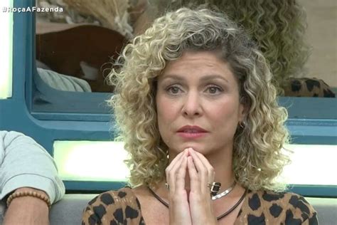 A Fazenda 14 Record Exibe Vídeo Das Famílias E Acalma Peões Ofuxico