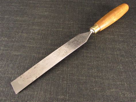 Hale Brothers 1 316 Inch Bevel Edge Paring Chisel Sold