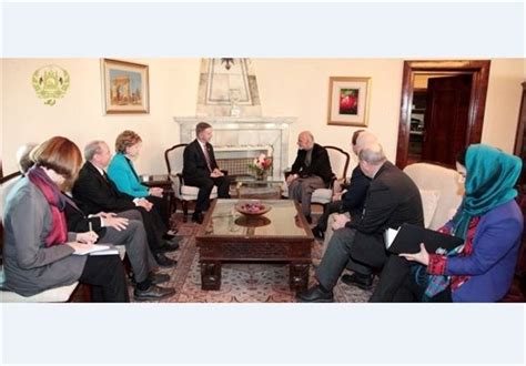 دیدار اشرف غنی با هیأت کنگره آمریکا پس از امضای پیمان امنیتی کابل