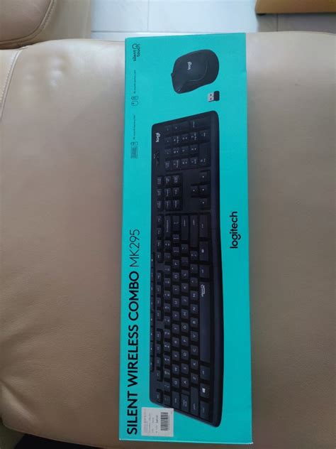 Logitech Wireless Combo Keyboard Mouse Mk295 Computers And Tech Parts And Accessories Computer