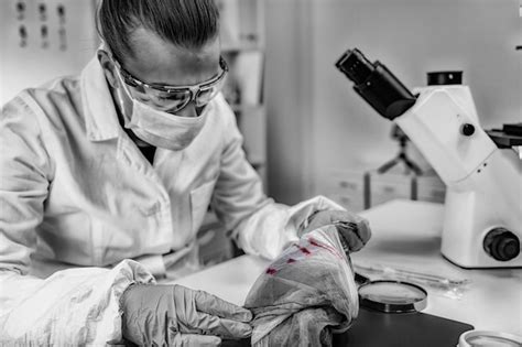 Premium Photo Forensics