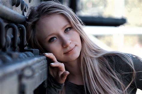 Women Face Portrait Blonde Smiling Wallpaper Girls Wallpaper Better