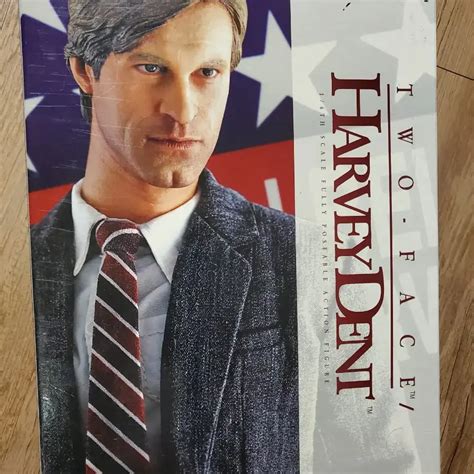 Hot Toys Figures Dolls 핫토이 다크나이트 하비덴트 투페이스 On Bunjang Global Site