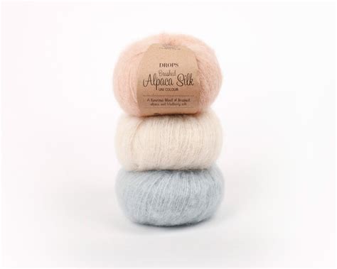 DROPS Brushed Alpaca Silk siūlai 25g (alpakos, šilkas)#N# – Pasaulio Siūlai