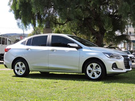 ONIX PLUS PREMIER II TURBO 2020 Covimarco Veículos