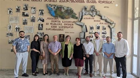 ჟიული შარტავას სახელობის ქალაქ რუსთავის N4 საჯარო სკოლა ოფიციალური გვერდი ჟიული შარტავას