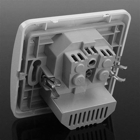 Внутренняя розетка евростандарт с двумя USB портами. купить недорого ...