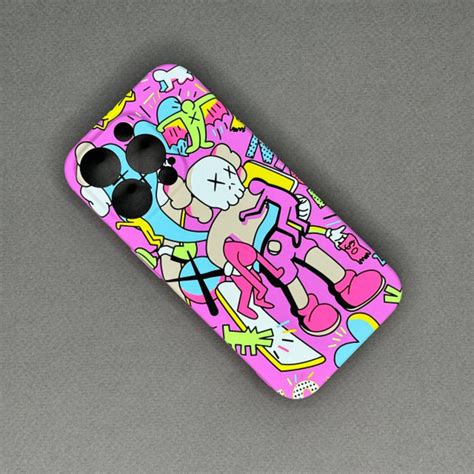 Чехол LUXO KAWS для iPhone 15 Pro / №25 - купить с доставкой по ...