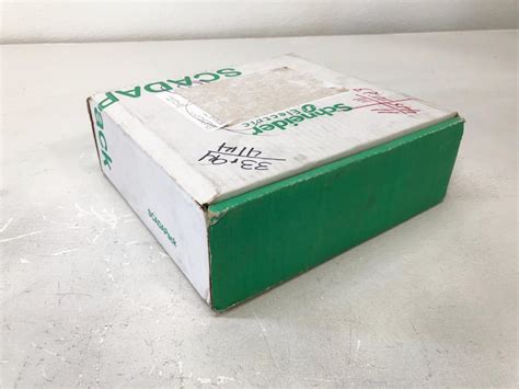 Schneider Electric Scadapack 334 Remote Telemetry Unit Tbup334 1a20 Ab00s