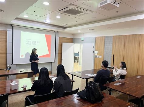 W스피치커뮤니케이션 🗣💵🎙 연봉 협상 설득 대화 수업으로 협상의 귀재가 되어보자 설득 대화는 일반적인 대화와는 다르게 기술과 훈련이 필요합니다 연봉 협상은