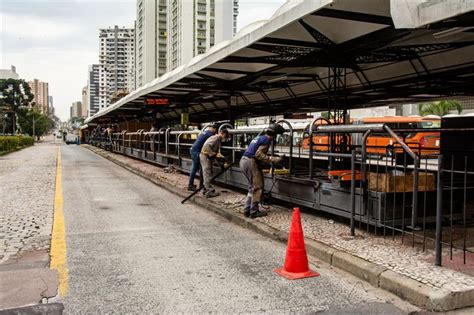 curitiba inicia reforma do terminal cabral e programa revitalização de