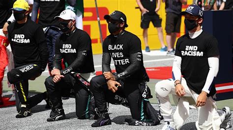 F1 Lewis Hamilton Speaks To Drivers Didnt Kneel In Blm Gesture
