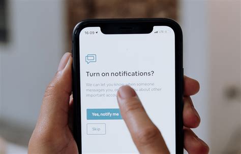 Push Notifications Provider Safeguards For Users Sensitive Data