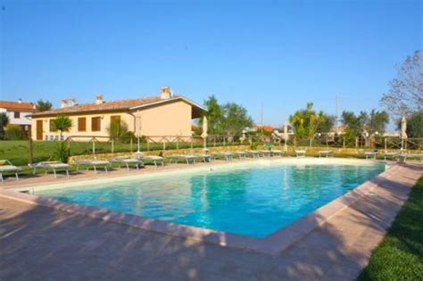 Le Rose Perplexity Travel