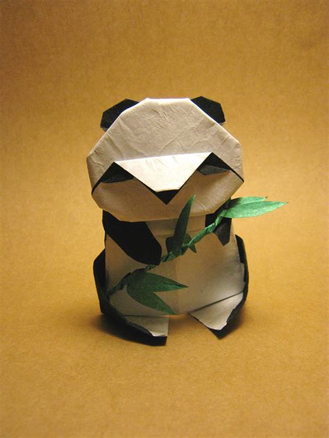 16 Amazing Origami Pieces To Celebrate World Origami Day Demilked