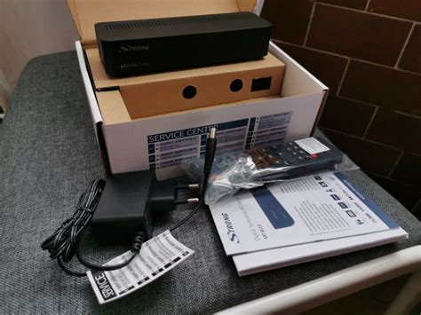 Nov Zapakiran Digitalni Zemaljski Prijemnik Strong Srt 8213 Dvb T2