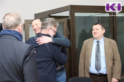 Бориса Кагарлицкого* освободили в зале Верховного суда Коми | Комиинформ