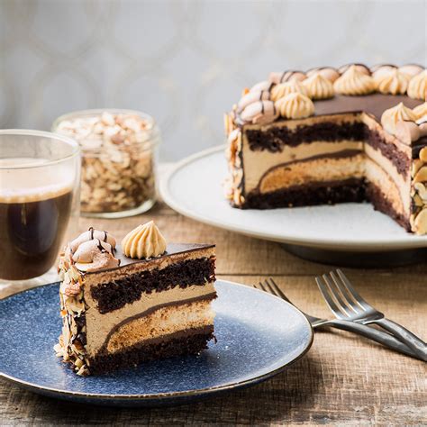 Jamocha Almond Fudge Cake La Rocca Cakes