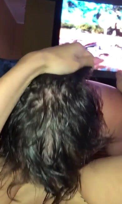 Hot Aussie Bloke Eats Out His Missus