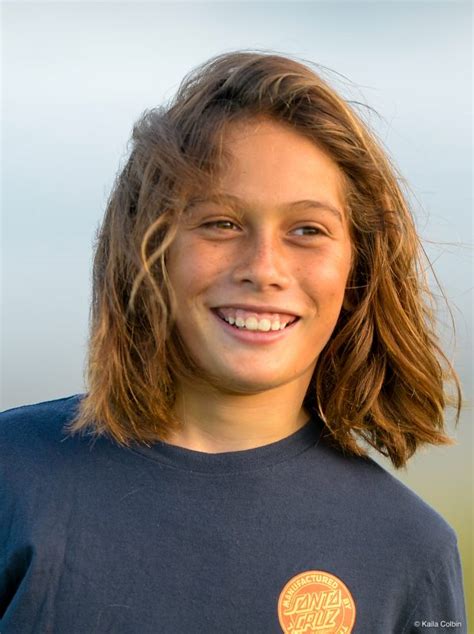 Portfolio Model Agency Maio