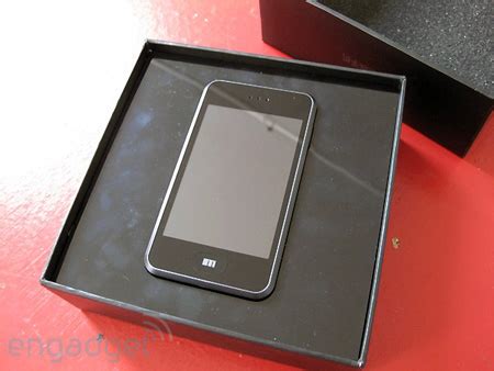 Meizu M8 Hands-On - TechEBlog