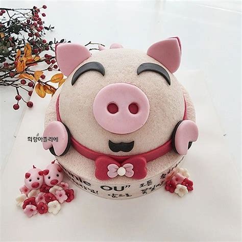 Heerangatelier 수지원장님 꽃길만 걸어요~ 오픈 선물로 준비하신 돼지머리떡케이크