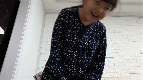 밀크찻기랑 딸기먹방이랑 팟잇이랑 고양이인형 소개랑 신기한 물고기소개 ~~~ Youtube