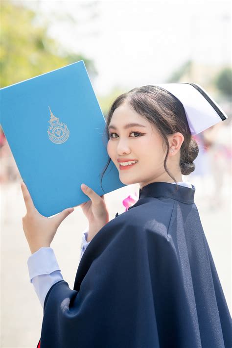 Cottoart Photographer ต้องใช้เจลสีแฟลช 37 ตัวครับกับแสงสีแบบนี้ เผอิญว่ามีแฟลชตัวเดียว เลยใช้